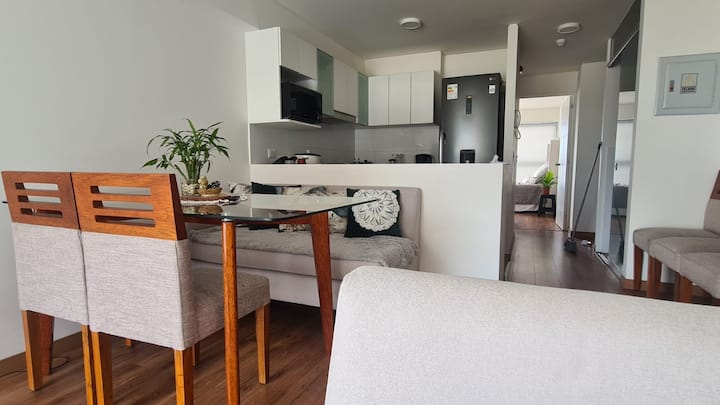 Apartamento En Lince/ San Isidro - Lima