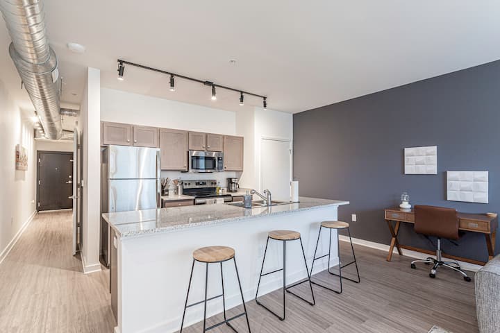 Modern & Roomy 1 Bed/bath Near Medical District! - Memphis