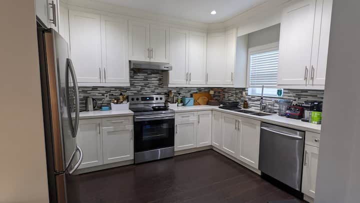 Modern East Vancouver Townhome - Vancouver