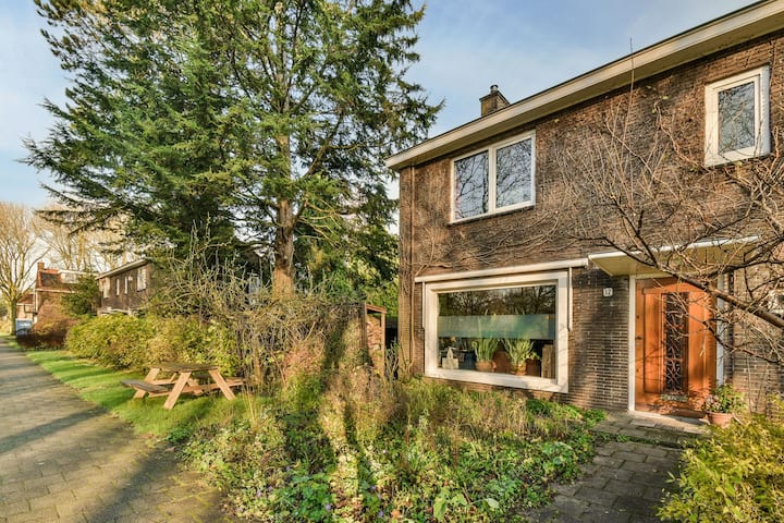 Cozy Semi-detached House Very Close To The Center - Amsterdam