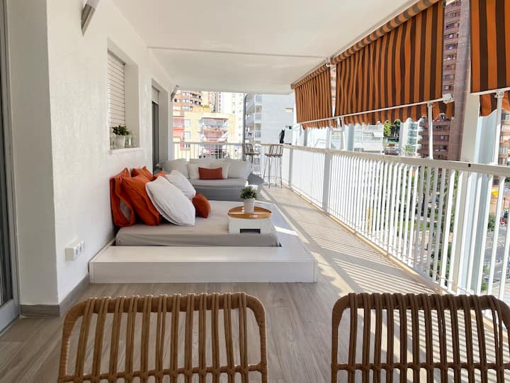 Apart Noir. Fabulosa Terraza Con Vistas Al Mar 2hb - Benidorm
