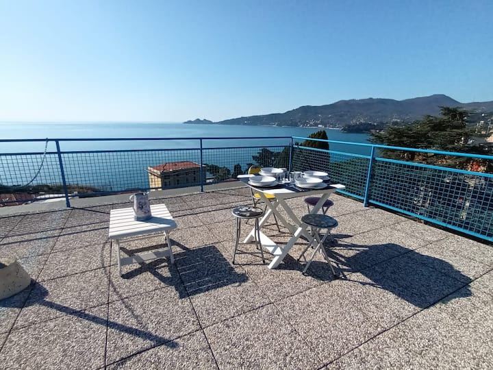 Bilocale Splendida Vista Mare - Rapallo