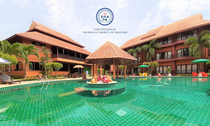 4) Deluxe King Bed/mountain View+bath Tub 2 - Ao Nang