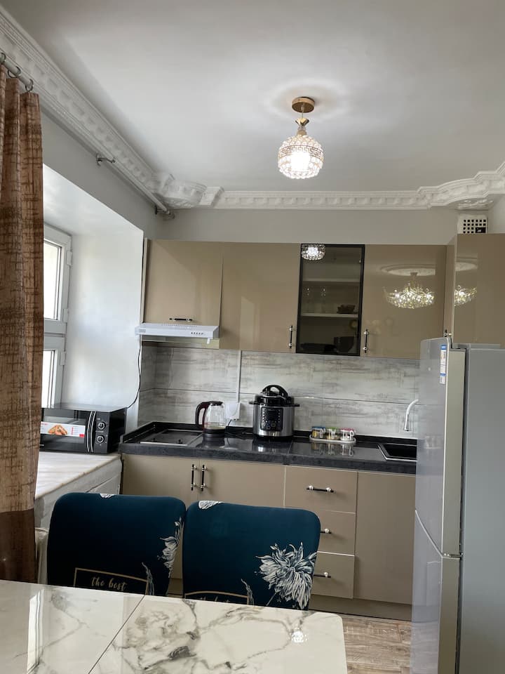Best Location! 1 Bedroom Apartment In City Center - ウランバートル
