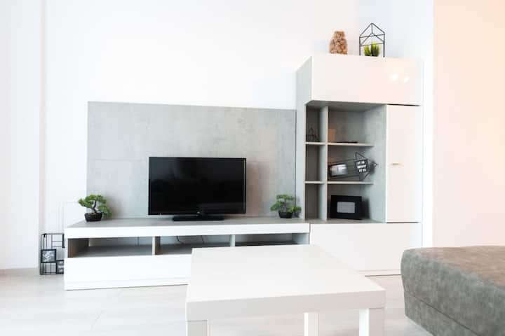 Cosy 1 Bed Apartment With Underground Parking - Cluj-Napoca