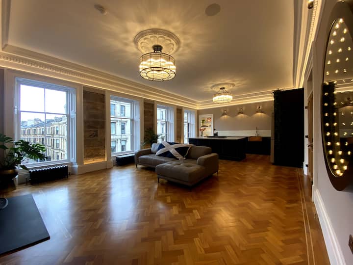 Luxury 2 Bedroom Stay In The Heart Of The West End - Glasgow