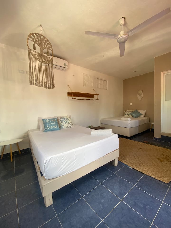 Quadruple Room With Ac 30 Seconds From Beach - Holbox