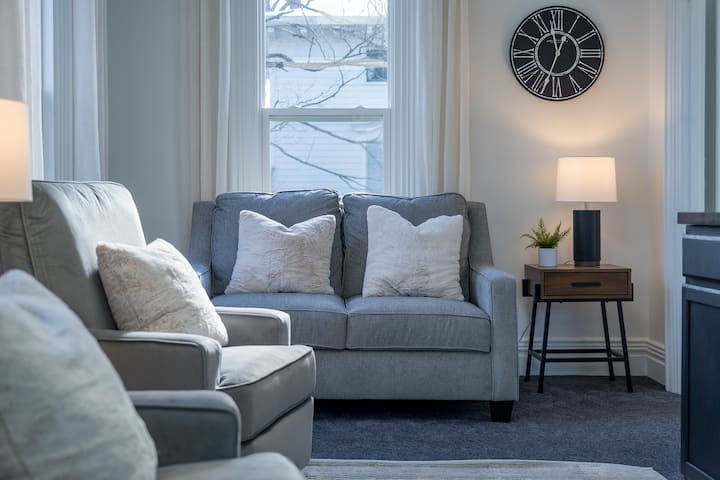 Modern 2 Bedroom Apartment Close To Downtown - Whetstone Gulf State Park, Lowville