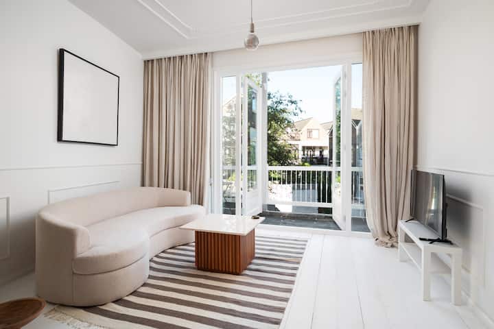 Tj - Modern And Elegant Apartment W/ Two Bedrooms - Rotterdam