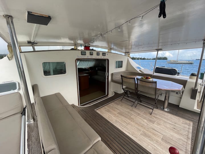 Taravao : Large Et Confortable Bateau Privatisé - Tahití