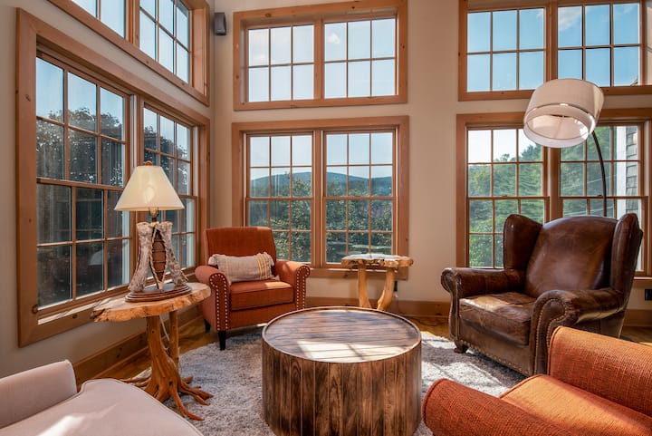 Mountainview Lodge - Newly Renovated Luxury Home <1 Mile To Okemo! - Ludlow, VT