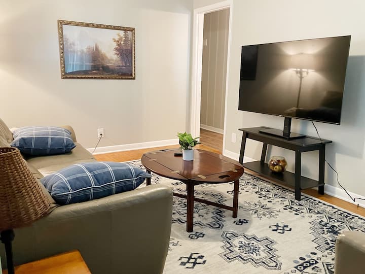 Kingfisher Cottage; Quiet & Comfortable 3 Bedroom - Decatur, AL