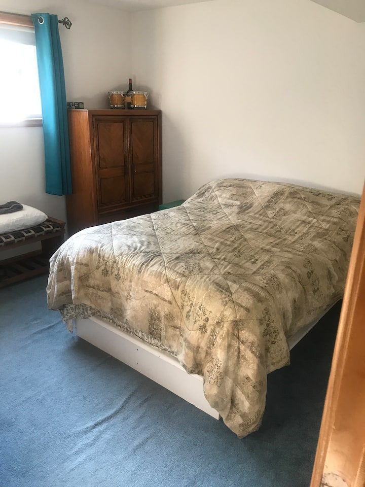 Quiet Cozy Country Home, One Bedroom. - St. George