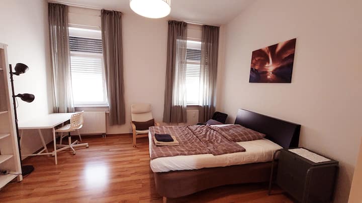 Cozy 3 Room Apartment With 2 Bedrooms City Centre - Mannheim