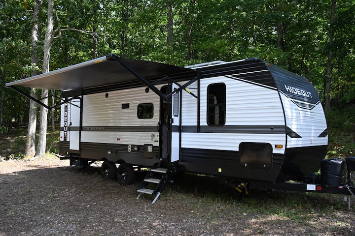 Modern & Spacious Catskills Rv #1 - Pet Friendly - 開羅