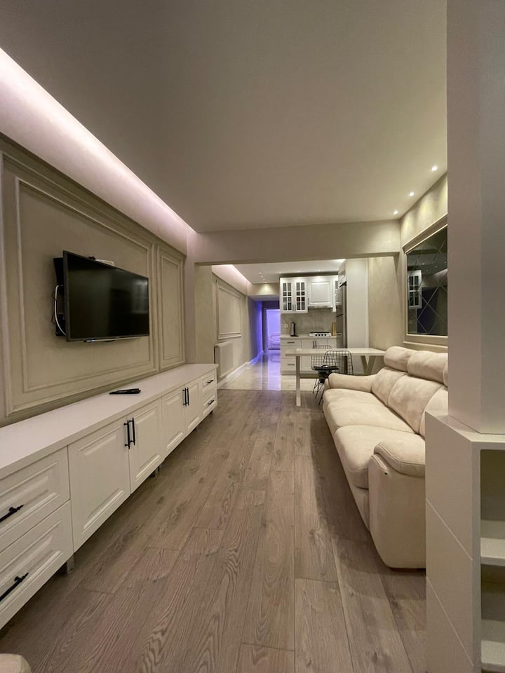 Nişantaşında,lüks,2 Oda 1 Salon - Şişli