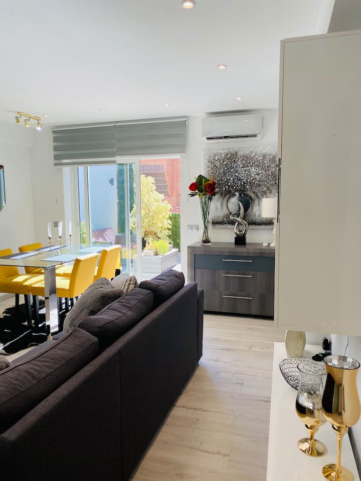 Moderne Wohnung, Nur 300 Meter Vom
Meer Entfernt - Fuengirola