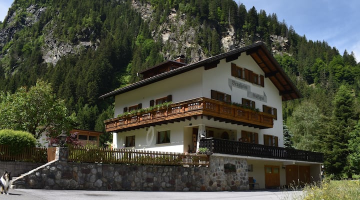 Ferienwohnung Breitspitze - Gemütlich & Familiär - Galtür