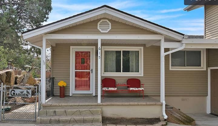 Cheerful 3 Bedroom Home With Hot Tub, Large Yard. - Prescott, AZ