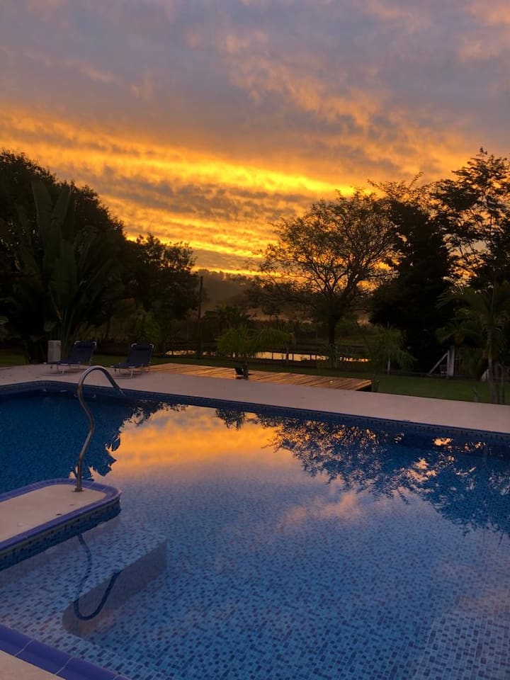 Chácara C/ Piscina E Pôr Do Sol Incríveis - Águas de São Pedro