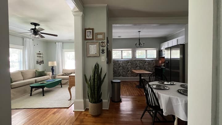Huckleberry House /Marsh Cottage/sav And Tyb - Savannah, GA