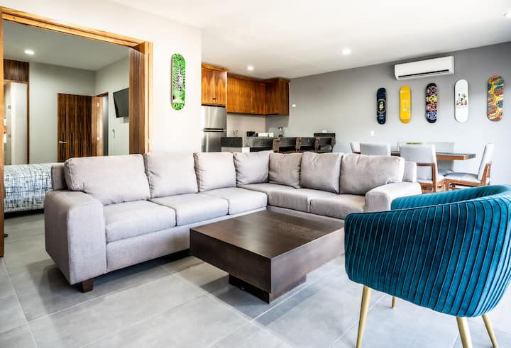 Spacious And Stylish 2 Br Condo / Close To Marina - Cabo San Lucas
