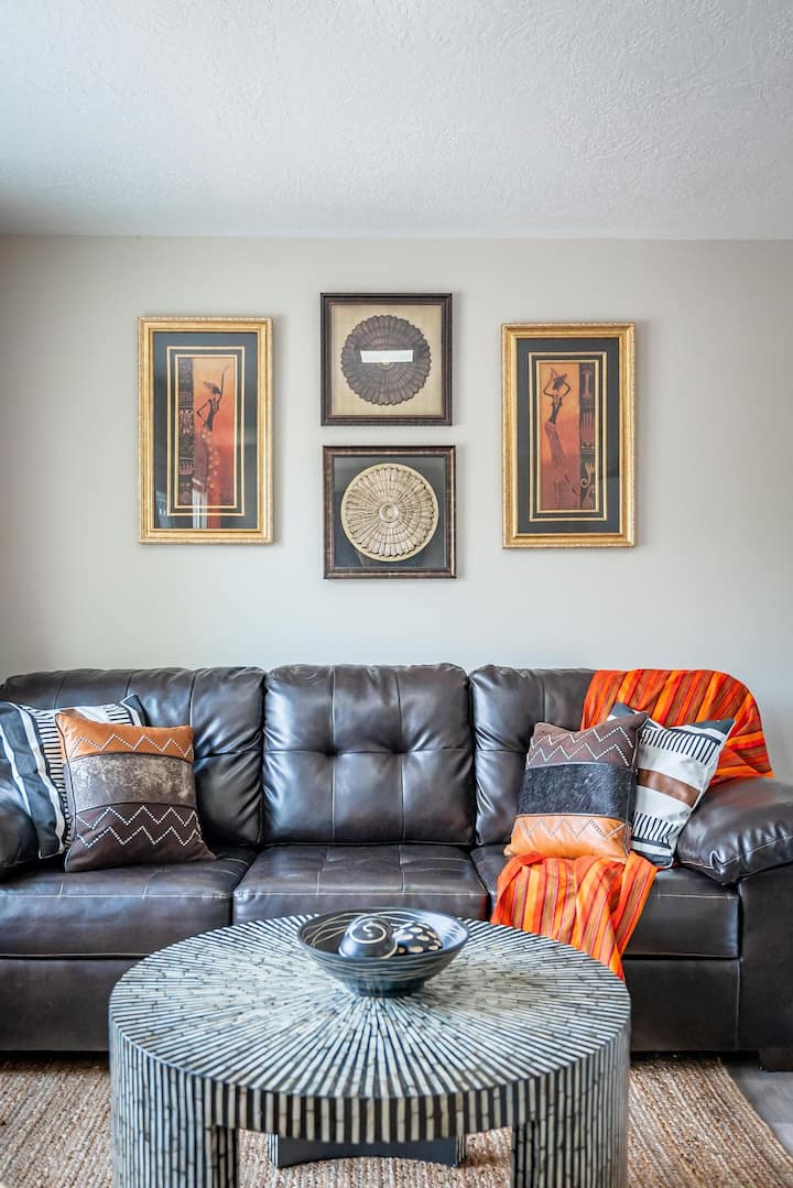 Stylish Grand Kilimanjaro - Salt Lake City