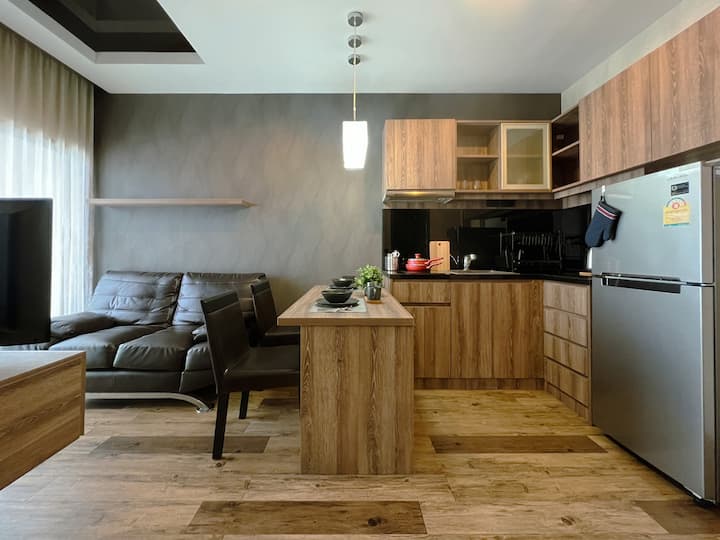 Homey Apt. Near Maya Mall-nimman Rd. - Chiang Mai