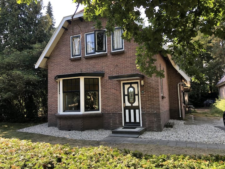 Ruim En Comfortabel Woonhuis Met Parkeerplaatsen - Soest, Niederlande