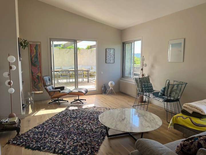 Superbe Appartement Avec Terrasse à Aix En Pce - Aix-en-Provence
