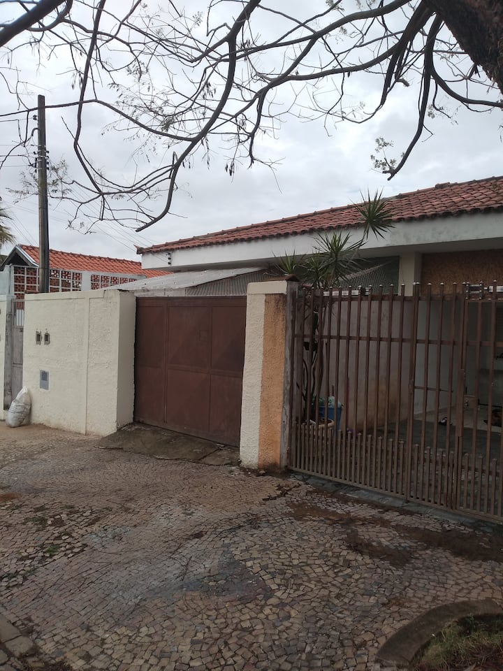 Casa Em Local Tranquilo, Seguro E Agradável - São Paulo - Viracopos Airport (VCP)