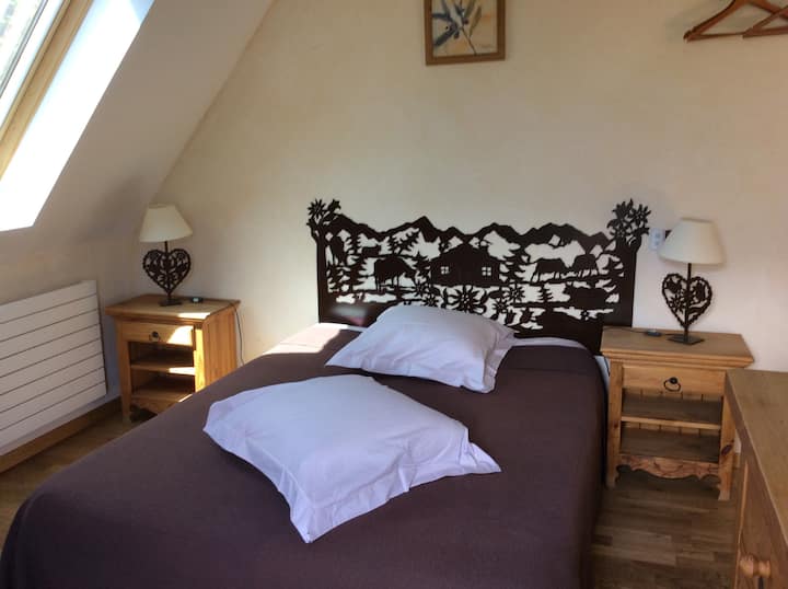 Les Irisynes Chambres D’hôtes Avec Piscine 73420 - Chambéry