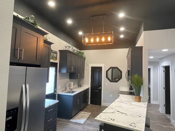 Large 3 Bedroom Low Duplex 01 - Omaha, NE