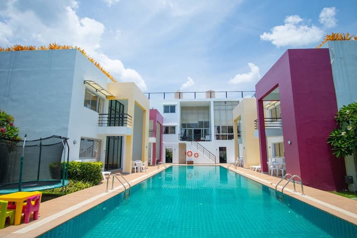 Ur Residence สะดวกสบาย ใกล้แหล่งท่องเที่ยว - Hua Hin