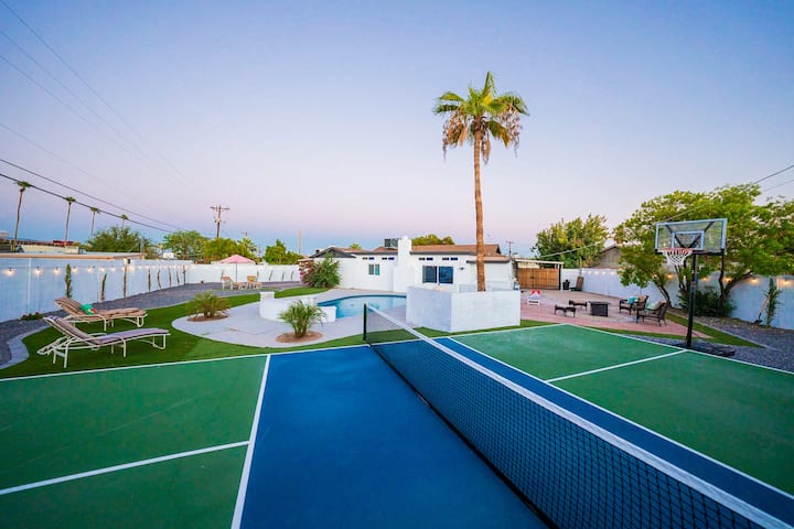 Check In Early!  Private Pickleball & Sport Court! - Scottsdale, AZ