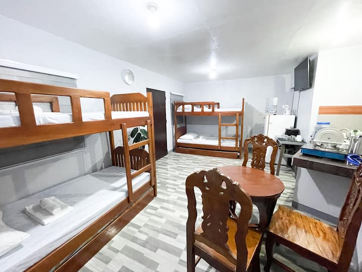 Feliz Cozy Nook - With Complete Amenities. - San Fernando