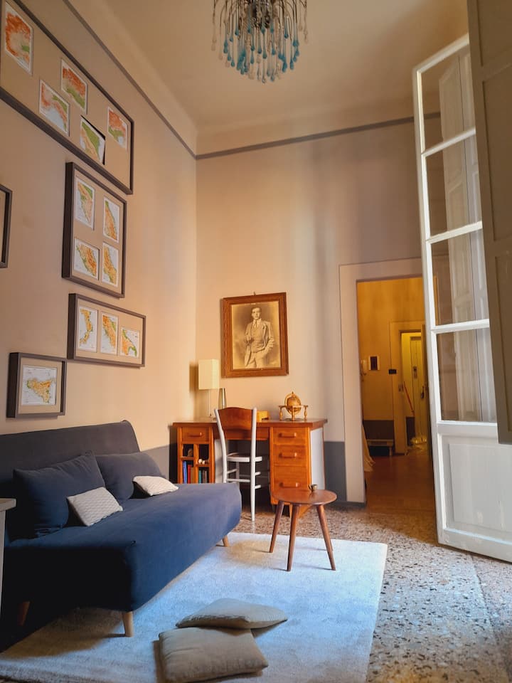 Modena, Appartamento Centro Storico Con Balconcino - 모데나