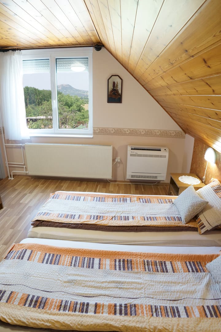 "Nyugalom Szigete" Németh Apartman. - Tapolca