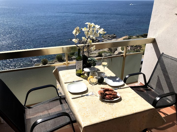 Schöne Wohnung Abseits Rummels Direkt An Der Küste - Cadaqués