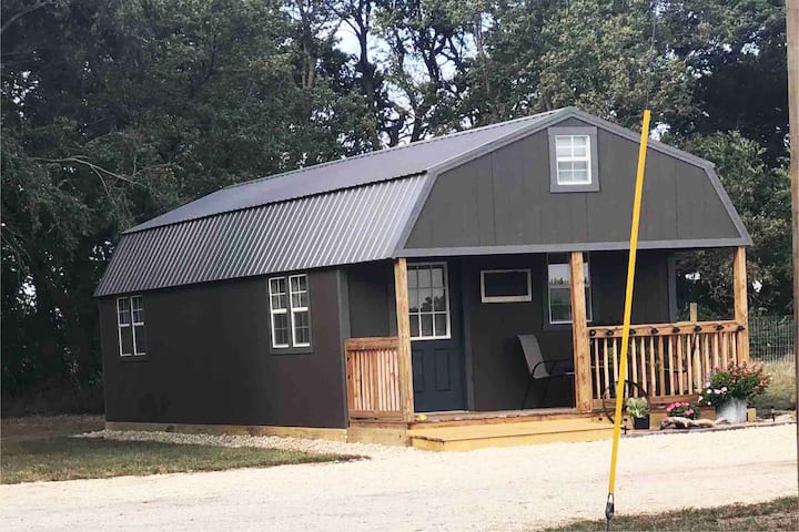 Cheyenne Cabin - Kansas