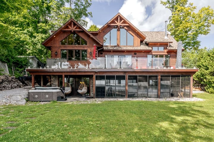 Lakefront Cottage With Golf Area Bbq Pool Table - Bobcaygeon