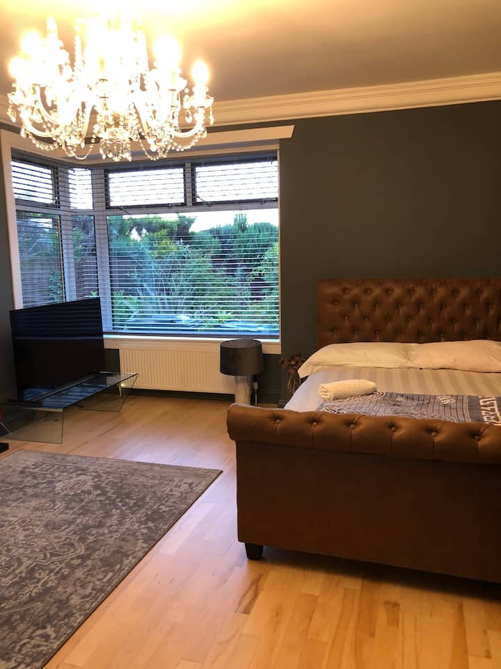 Luxury King Size Room - South Queensferry