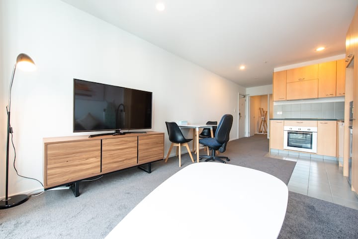 Lovely One Bedroom Apartment In Auckland Central - Auckland
