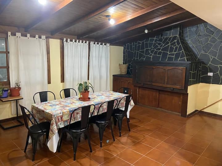 Gran Casa Para Pasar Tus Mejores Días En Ushuaia. - Ushuaïa