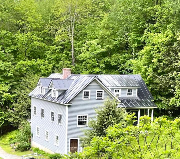 Woodstock Vt Family Friendly, Four Season Getaway - Woodstock, VT