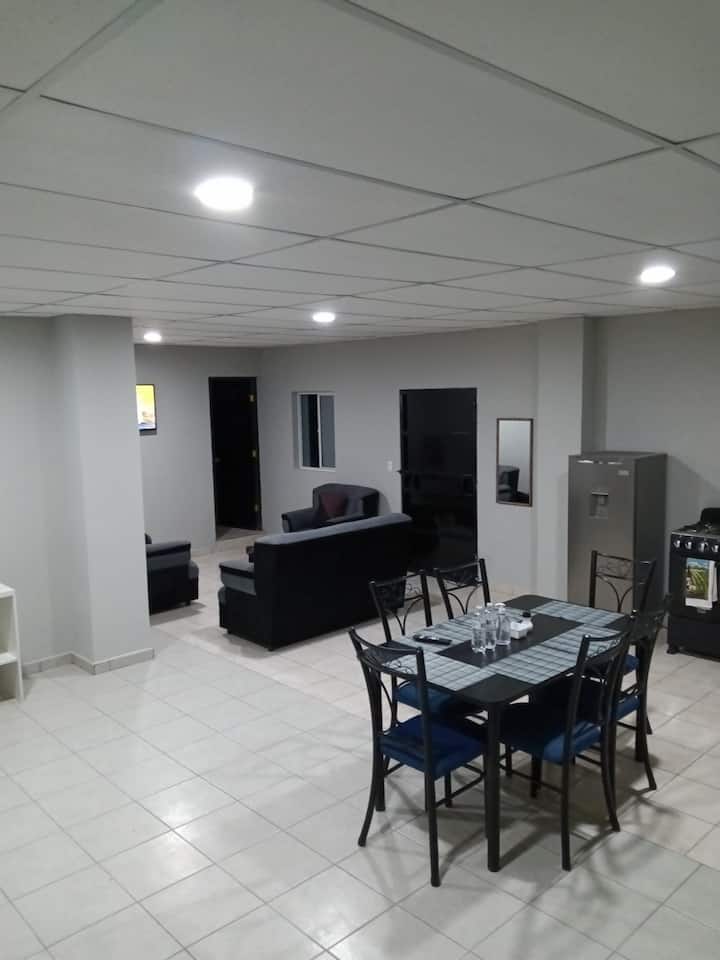 1st Floor Apartment 3 Rooms 4 Beds - San Salvador (El Salvador)