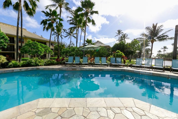 *Beach Front* Kauai Villas 2br Sleeps 6 - Lihue, HI