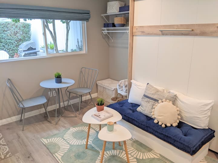 Downtown Studio - Ventura, CA