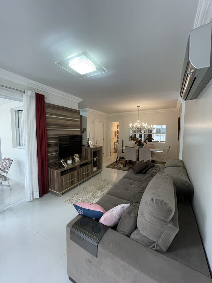 Apartamento à 5 Minutos Da Vila Germânica. - Blumenau