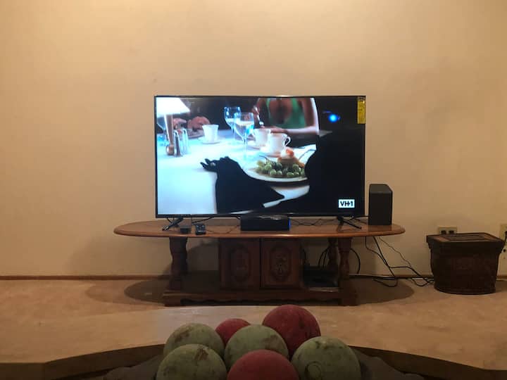 Large 4 Bedroom W/grill, Parks/shops, Near All! - Pittsburg, CA